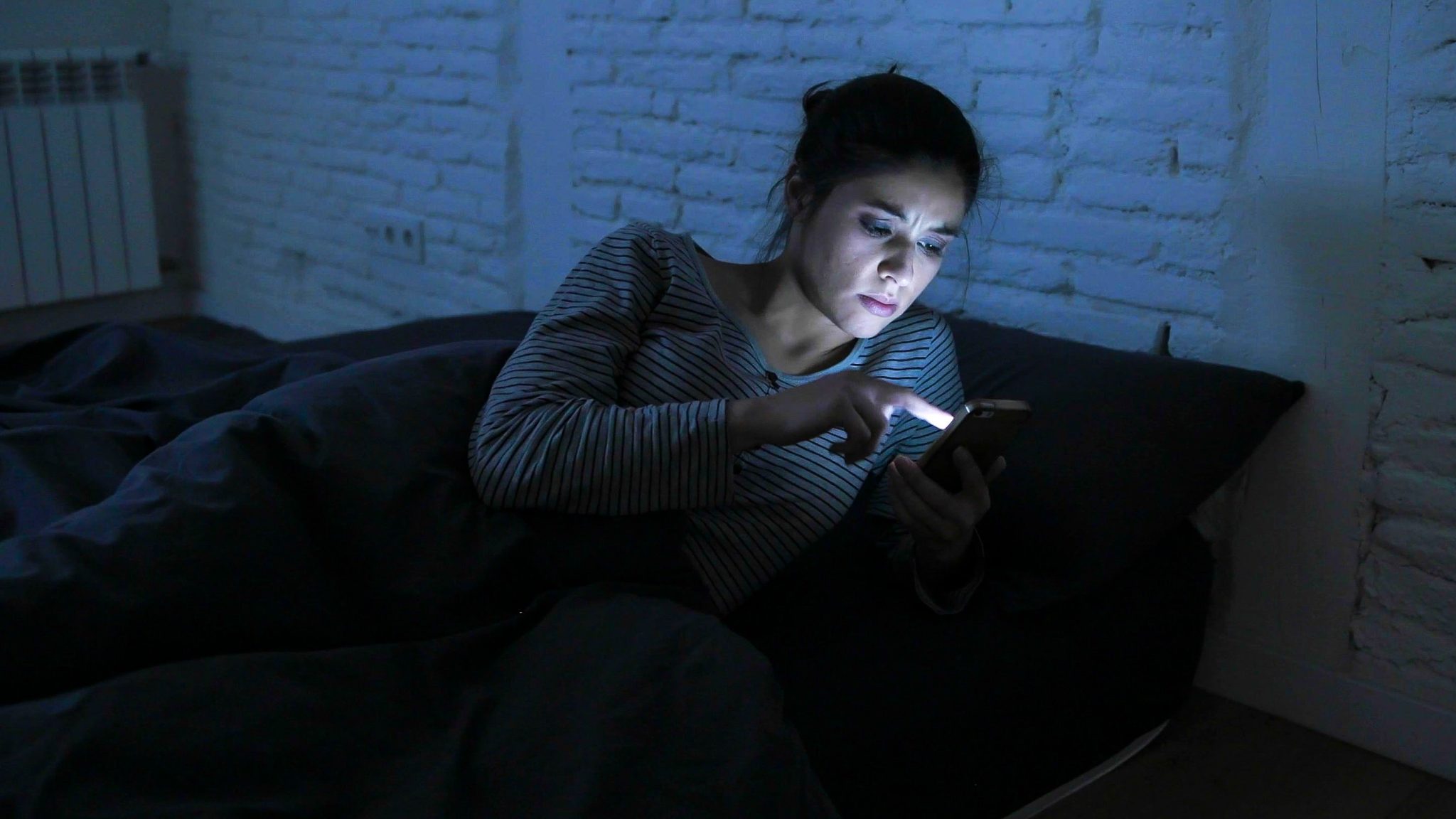 Why Do I Keep Waking Up At Night? 8 Unexpected Causes